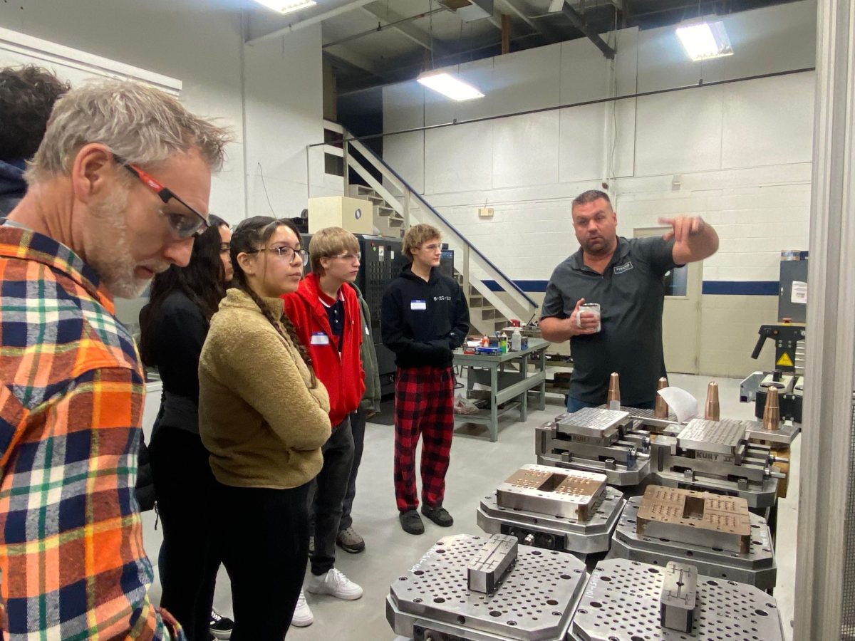 High School Students Visit Industrial Molds - Pyramid Molding Group